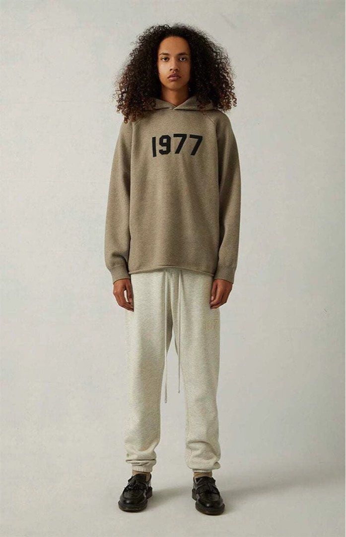 Fear of God Essentials 1977 Sweatpants, Men's Fashion, Bottoms, Joggers ...