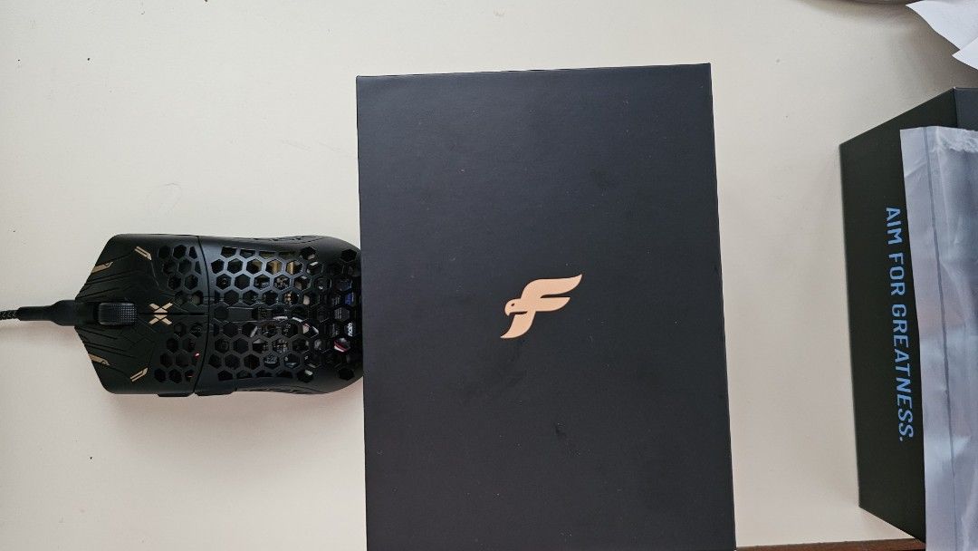 Finalmouse Ultralight X Lion, Computers & Tech, Parts & Accessories ...