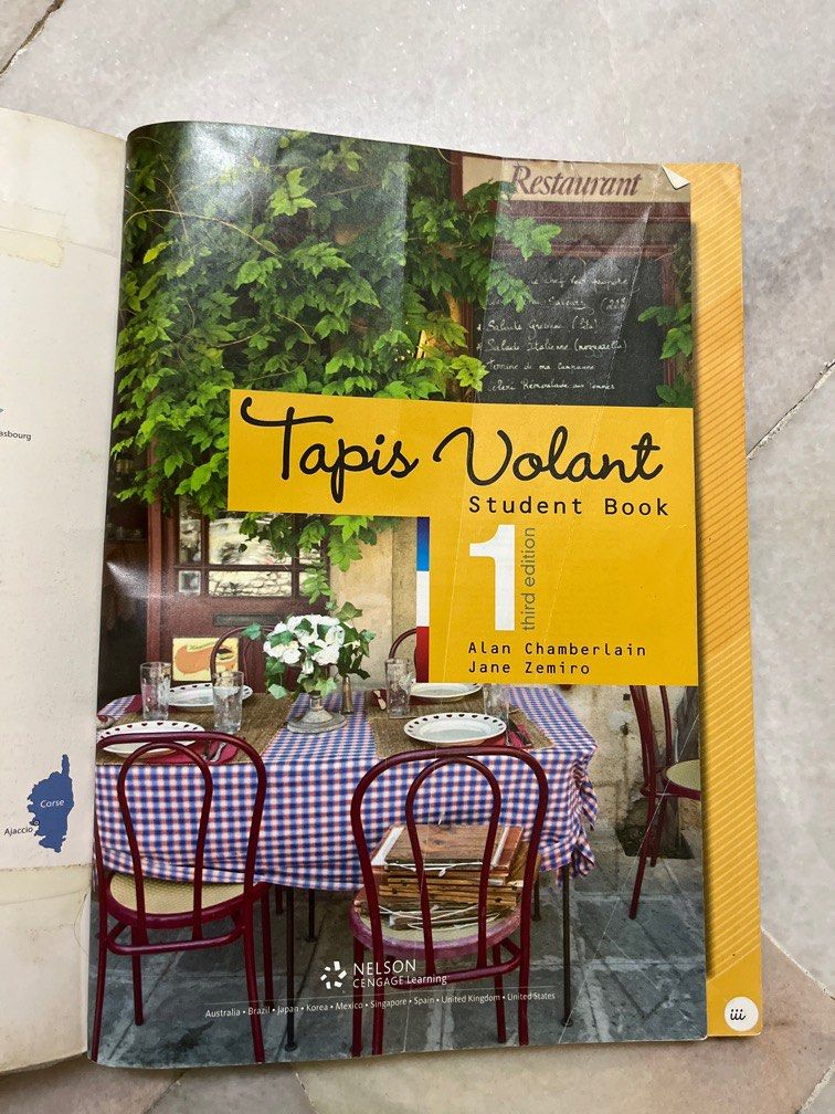 Tapis Volant French Textbook & Workbook (UUM), Hobbies & Toys, Books ...