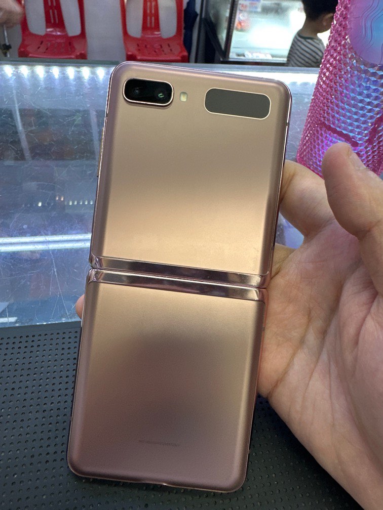 Galaxy Z Flip 5G Mystic Bronze 256GB, Mobile Phones & Gadgets, Mobile ...