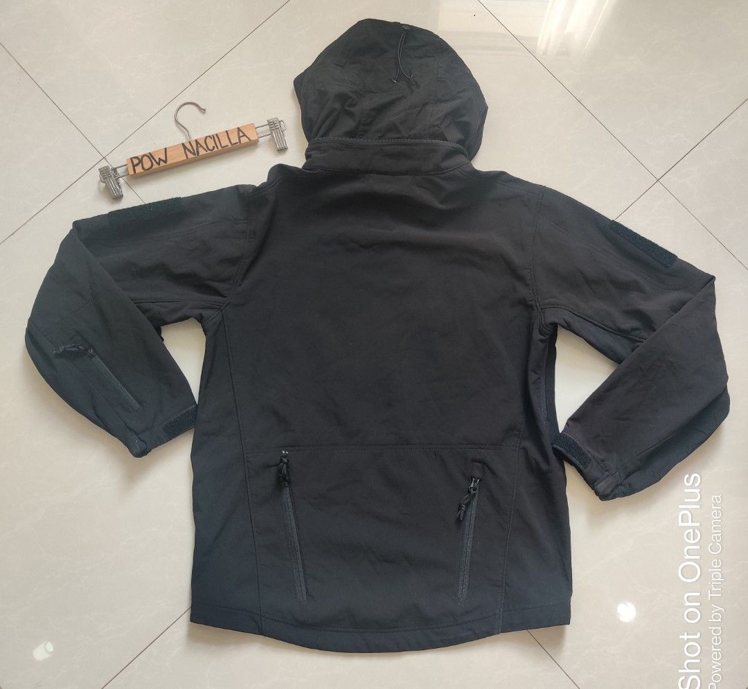 Helikon Tex Gunfighter Tactical Jacket, Men's Fashion, Coats, Jackets ...