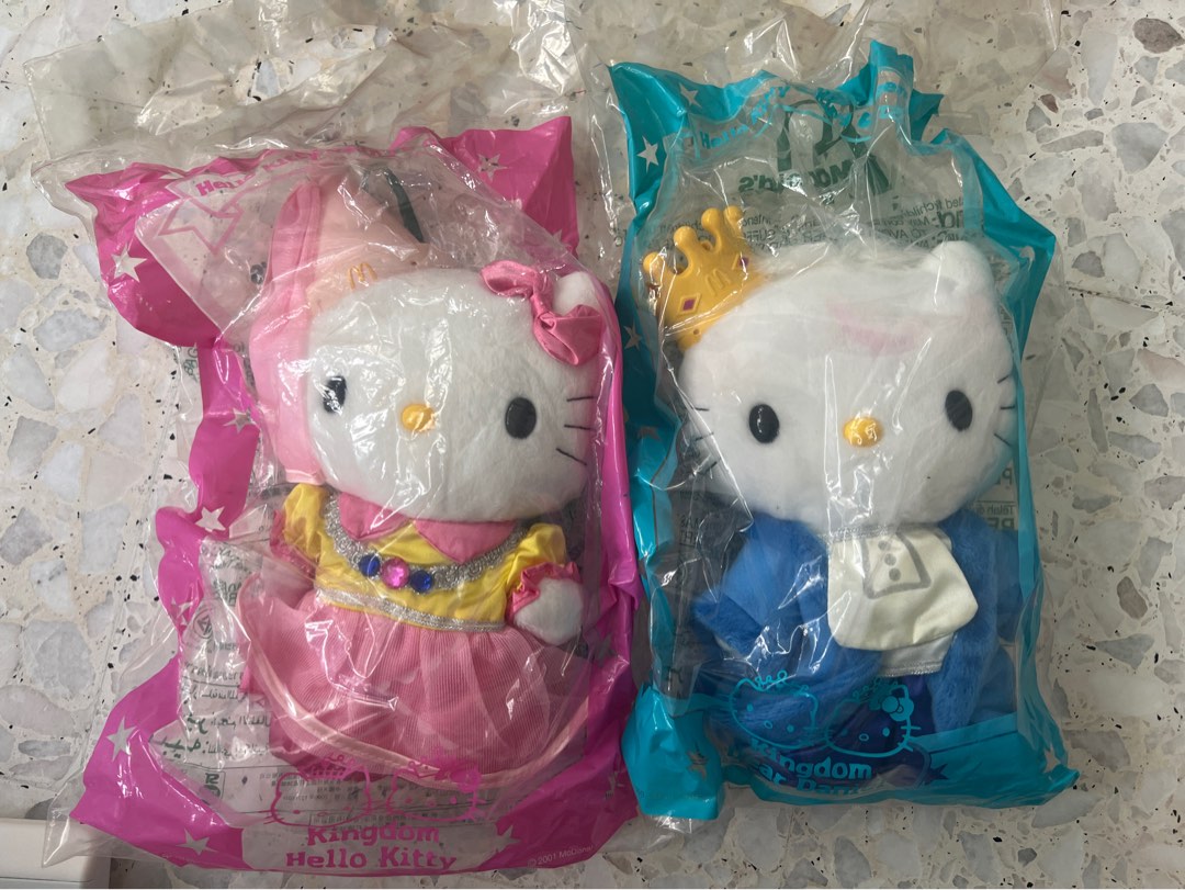 Hello Kitty - King & Queen Series, Hobbies & Toys, Toys & Games on Carousell