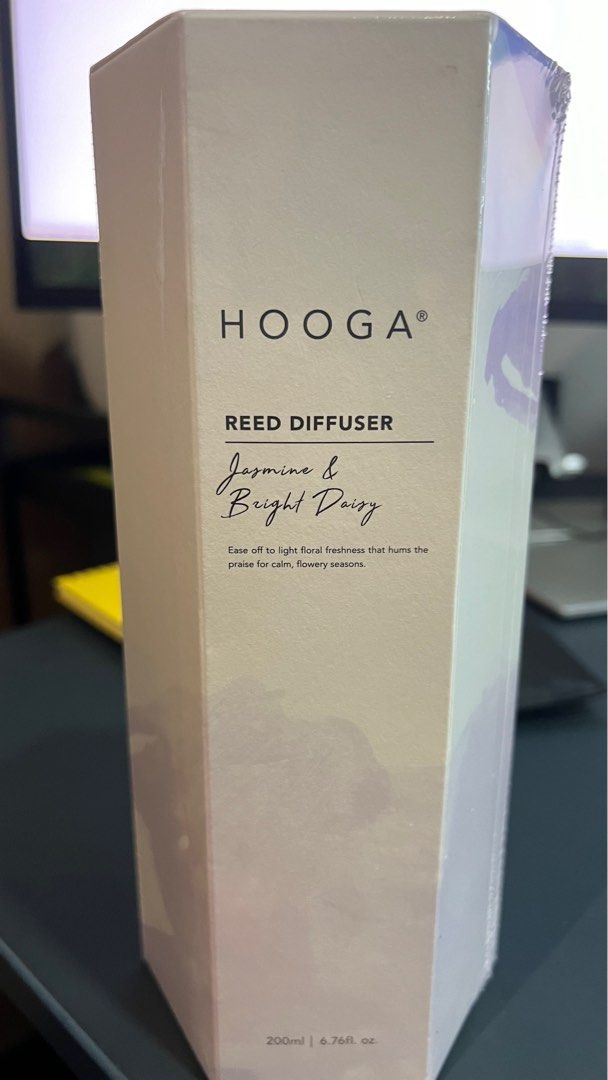 Hooga Reed Diffuser, Furniture & Home Living, Home Fragrance on Carousell