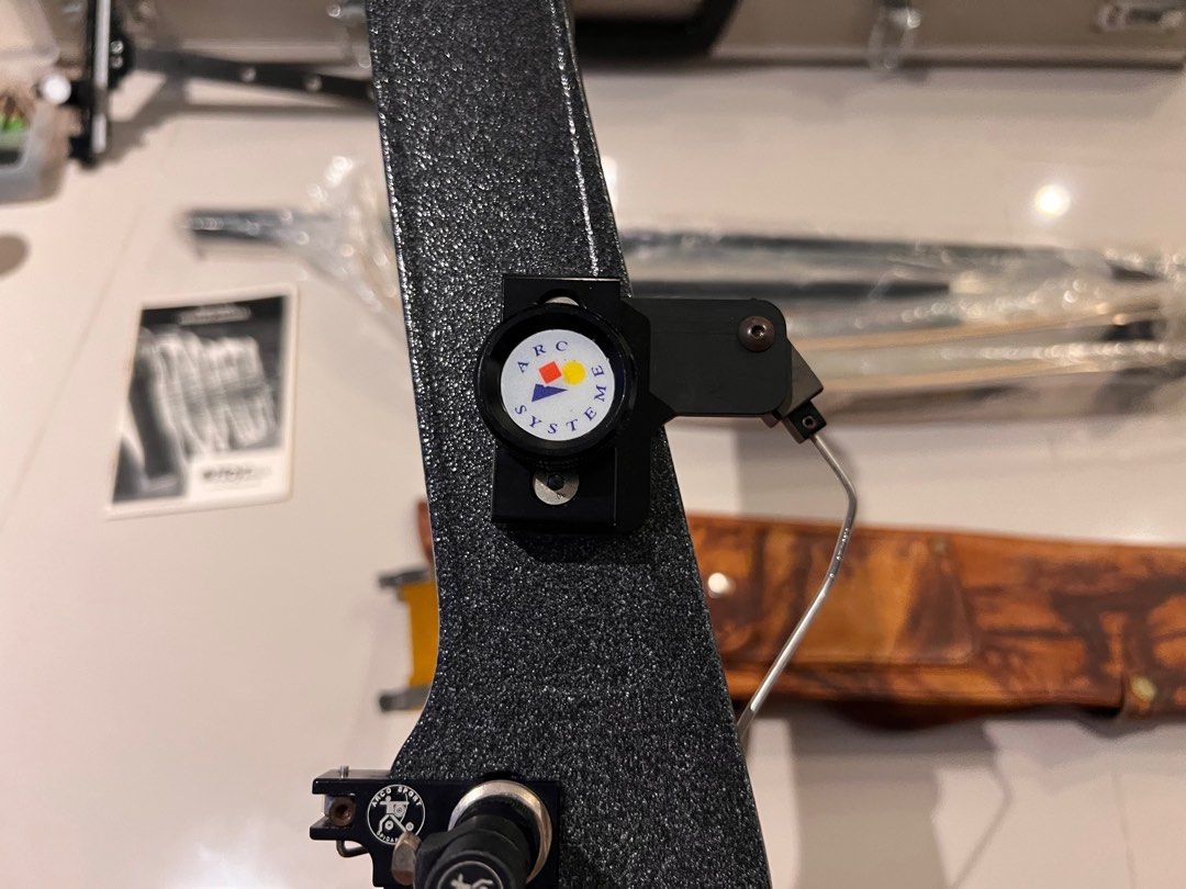 Hoyt Riser + W&W limbs + Cartel Stablizers ( Full set), Sports ...