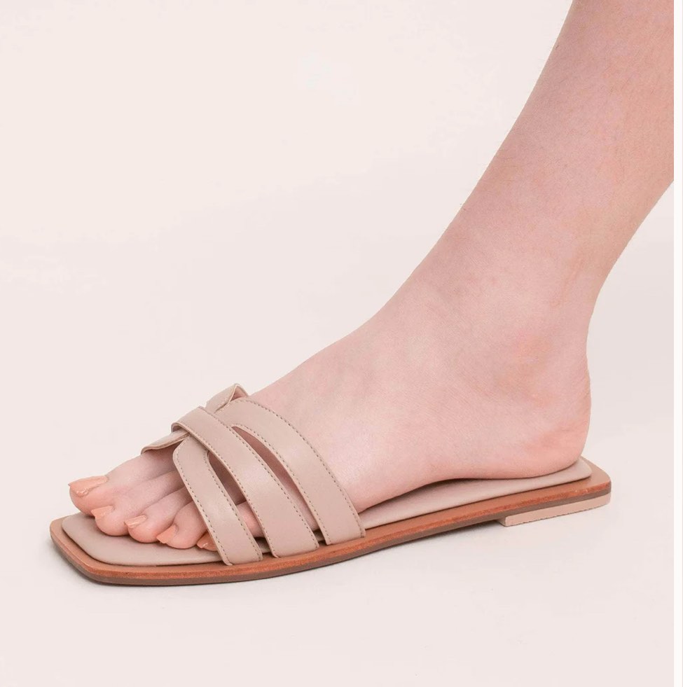 Hue Haldis in Naturale, Women's Fashion, Footwear, Sandals on Carousell