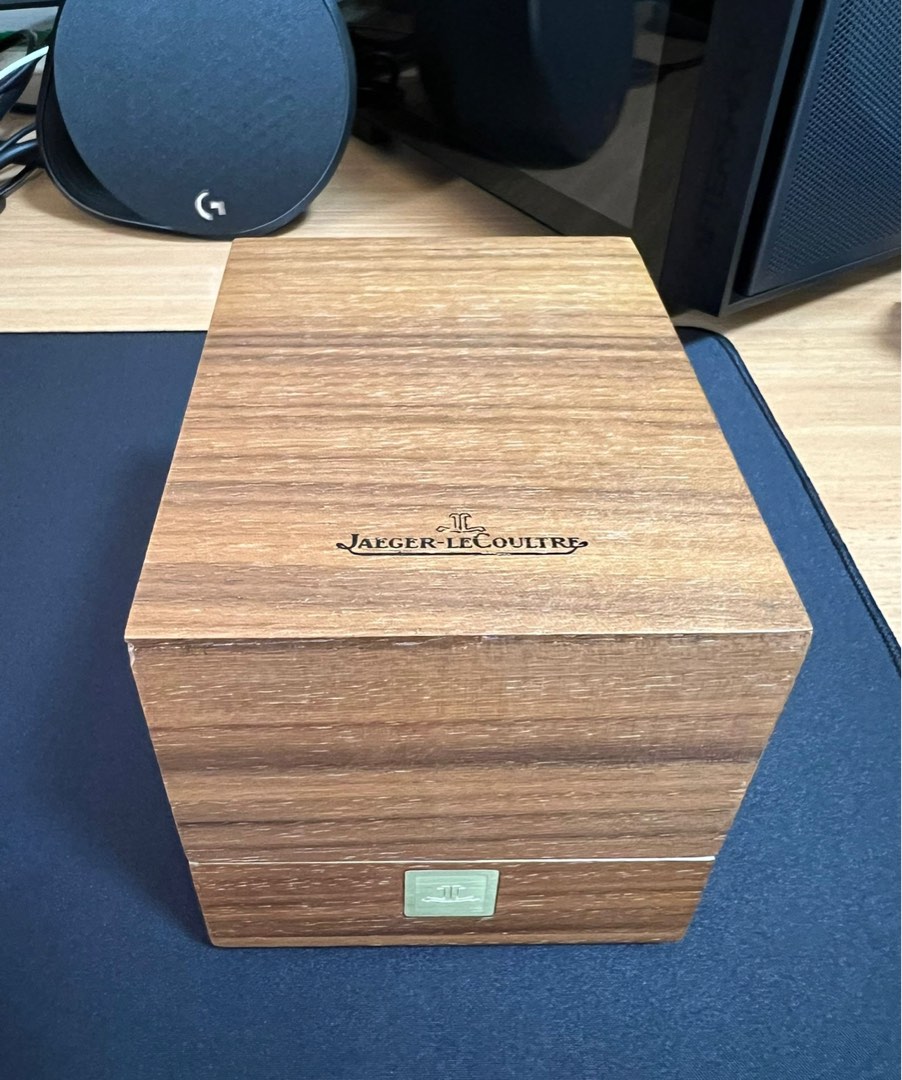 jaeger-lecoultre box, Luxury, Watches on Carousell