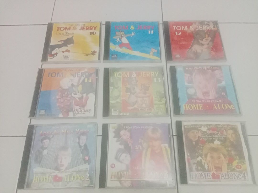 Kaset VCD film Tom& Jerry/home alone, Musik & Media, CD, DVD & Lainnya di Carousell