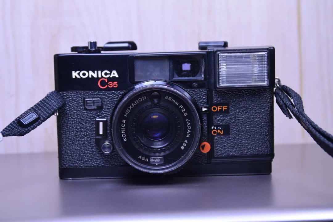 Konica C35 Film Camera, Photography, Cameras on Carousell