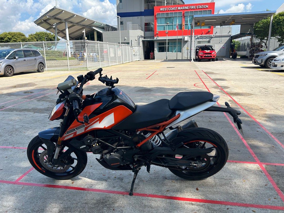 KTM Duke 125 2027, Motorcycles, Motorcycles for Sale, Class 2B on Carousell