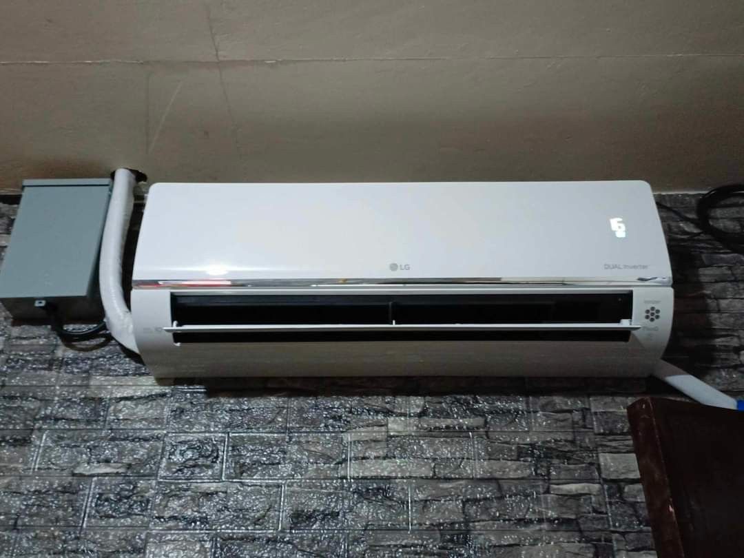 LG DUAL INVERTER SPLIT TYPE AIRCON, TV & Home Appliances, Air ...