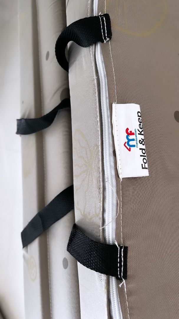 Mandaue Foam Mega Fold and Keep Mattress, Furniture & Home Living ...