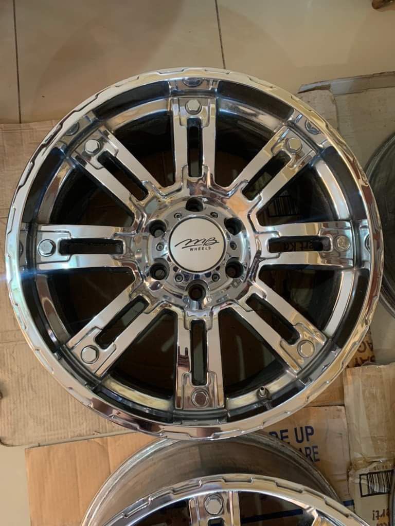 MB Strker Chrome offroad mags - orig us brand, Car Parts & Accessories ...