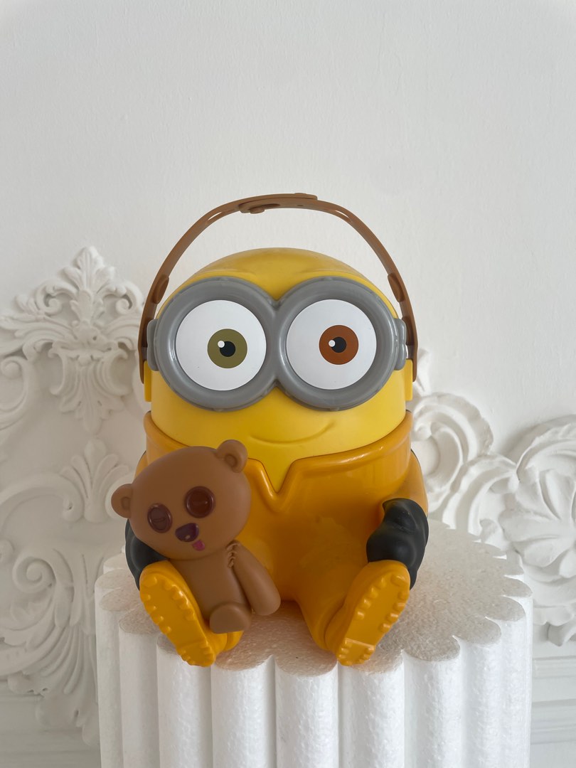 Minion Carrier Limited Edition, Hobbies & Toys, Toys & Games on Carousell
