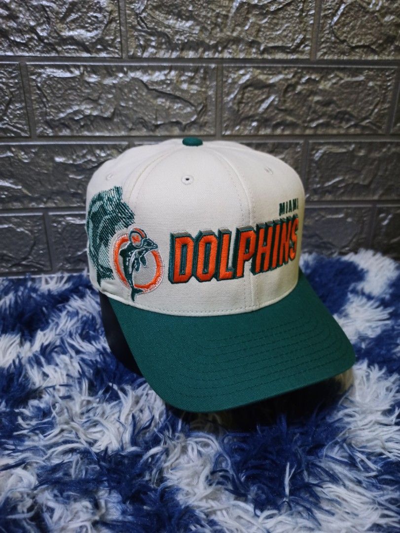 Mitchell & Ness Pro Crown Miami Dolphins Shadow, Men's Fashion, Watches ...