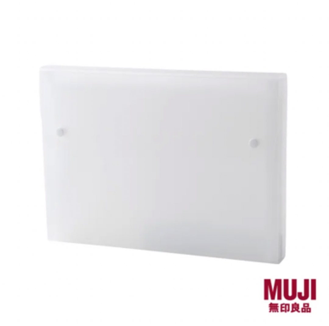 MUJI File Partition Type A4 13 Pockets, Hobbies & Toys, Stationery ...