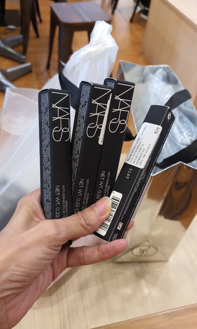 NARS radiant concealer vanilla, Beauty & Personal Care, Face, Makeup on Carousell