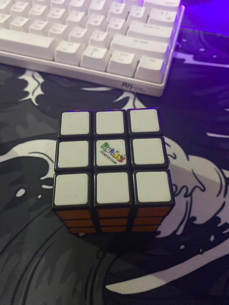 Original Classic Rubiks cube, Hobbies & Toys, Toys & Games on Carousell