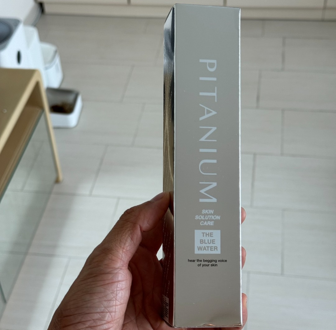 Pitanium 幼稚細胞水 The Blue Water, 美容＆個人護理, 健康及美容 - 皮膚護理, 面部 - 面部護理 - Carousell