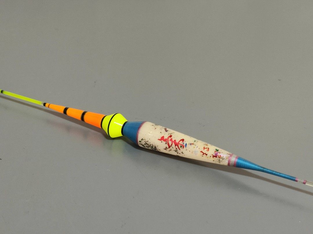 Prawning Long Float, Sports Equipment, Fishing on Carousell