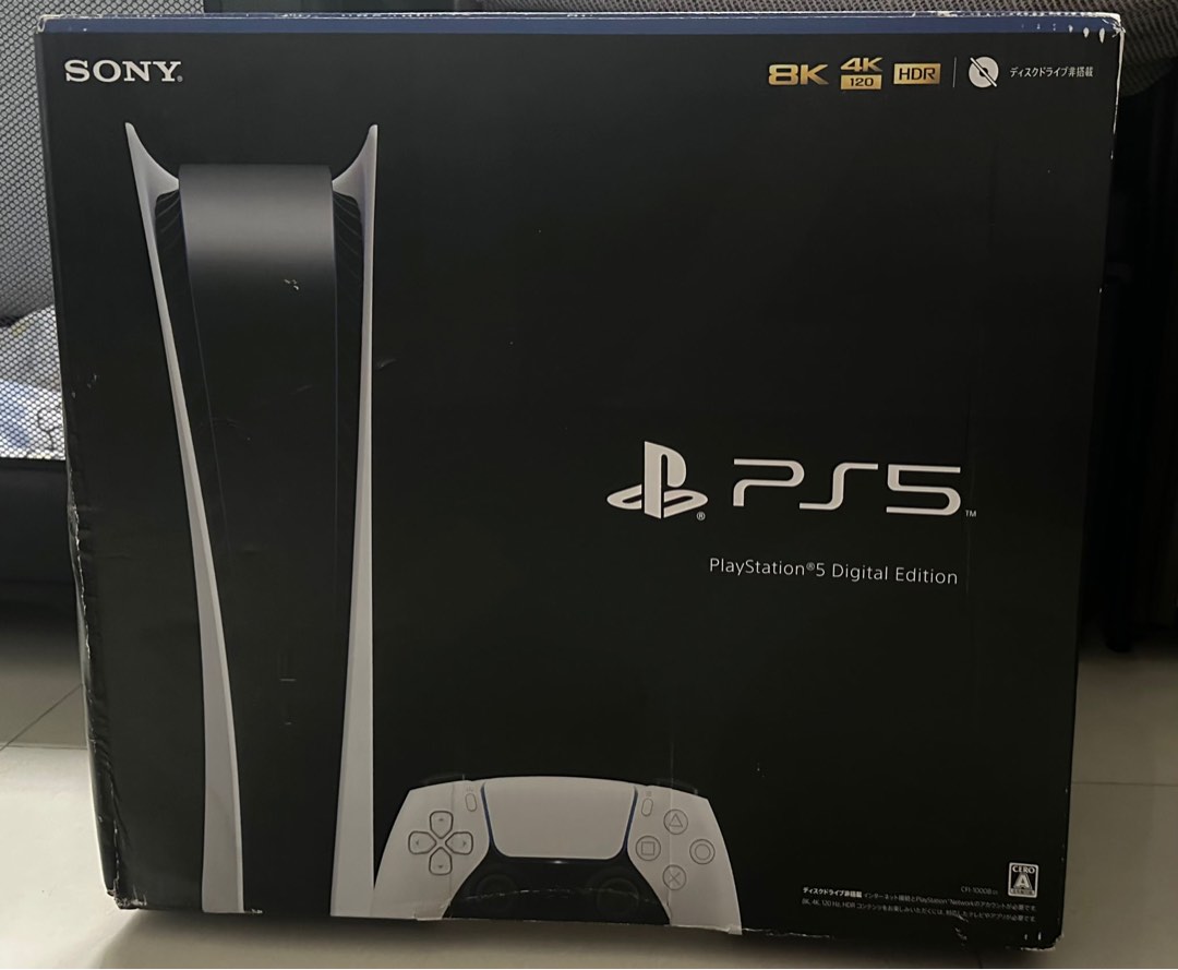 PS5 數位版連兩個手掣加原廠頭戴式耳機, 電子遊戲, 電子遊戲機, PlayStation - Carousell