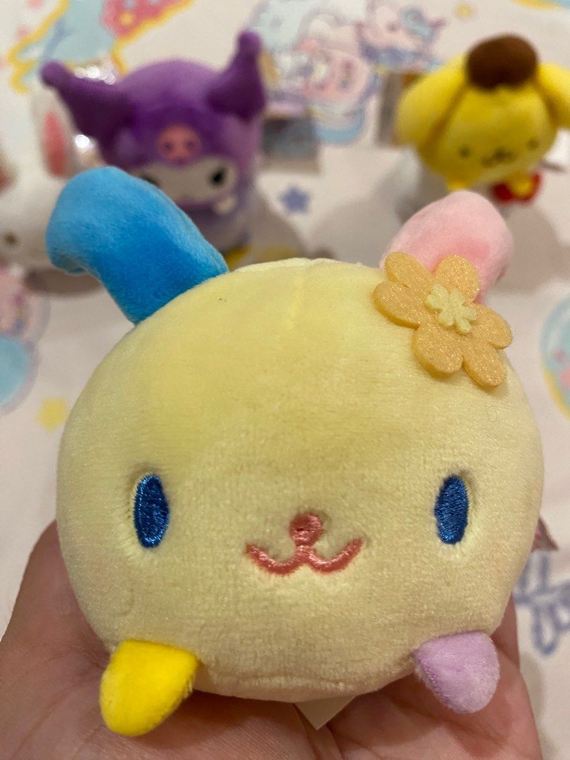 Sanrio Mochi, Hobbies & Toys, Toys & Games on Carousell