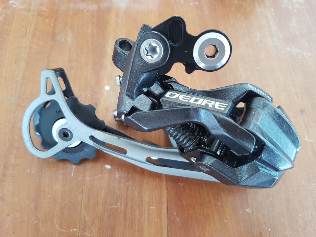 Shimano Deore Rd M592 Shadow Rear Derailleur Long Cage 9 Speed, Sports ...