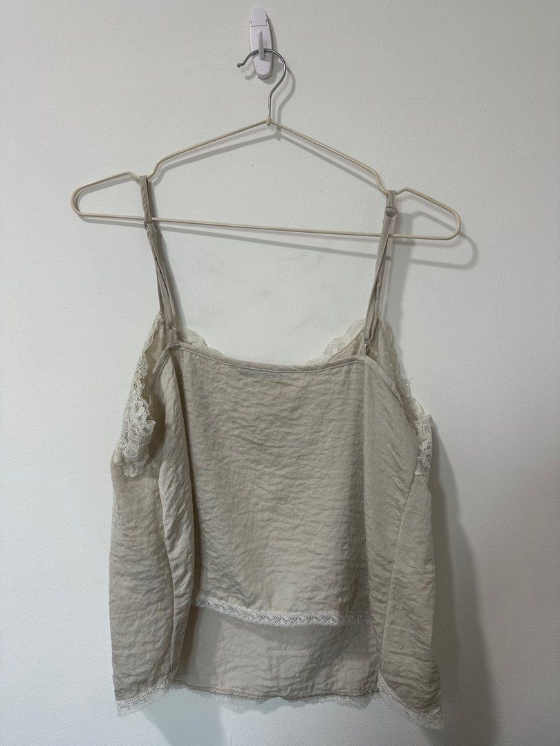 Stradivarius Cream Lace-Trimmed Strapped Top, Women's Fashion, Tops ...