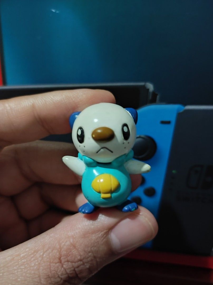 TOMY Pokemon Figures - Oshawott and Dewott, Hobbies & Toys, Toys ...