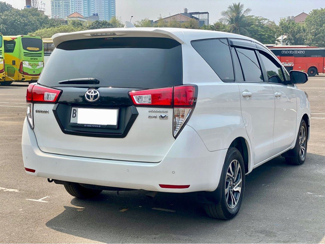 TOYOTA KIJANG INNOVA V DIESEL AT 2022 PUTIH - kondisi siap pakai, Mobil ...