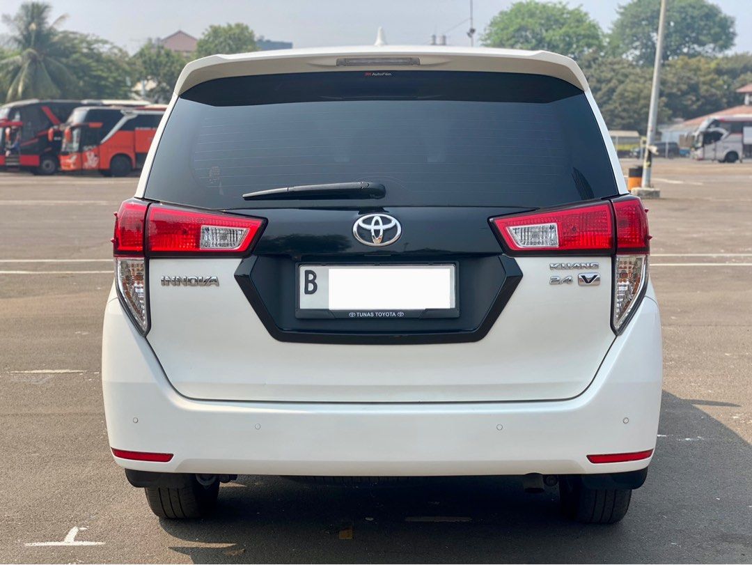 TOYOTA KIJANG INNOVA V DIESEL AT 2022 PUTIH - kondisi siap pakai, Mobil ...