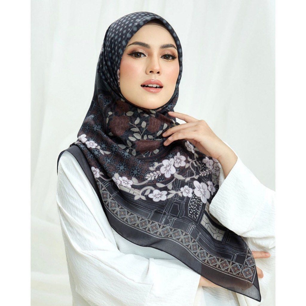 TUDUNG RUFFLE x FIZIWOO (MIDNIGHT AS-IS), Women's Fashion, Muslimah ...