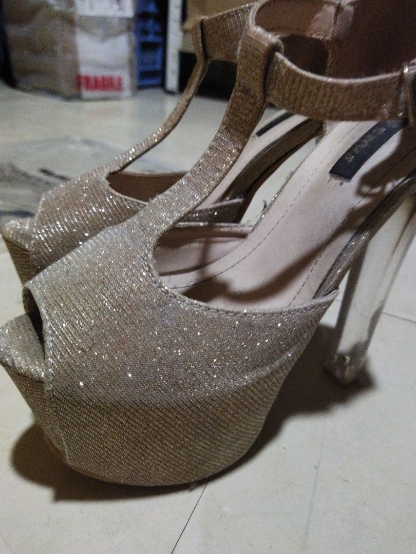 VENUS 6 INCH HEELS, Women's Fashion, Footwear, Heels on Carousell