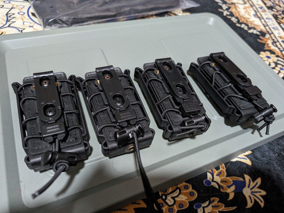 Worker Talon Mag Holders, Hobbies & Toys, Toys & Games on Carousell