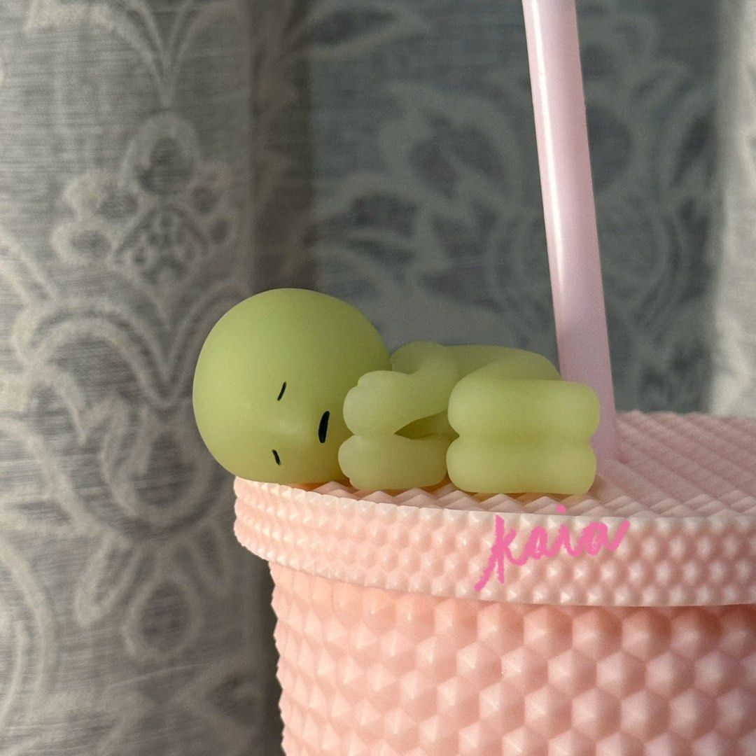 wts lfb smiski bed series good night, Hobbies & Toys, Toys & Games on ...