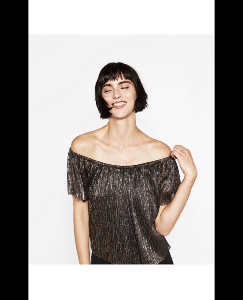 Zara metallic effect offshoulder top, Women's Fashion, Tops, Others ...