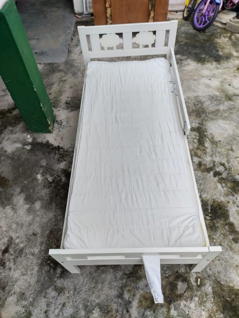 Almari Budak Katil Budak Furniture And Home Living Furniture Shelves Cabinets And Racks On Carousell