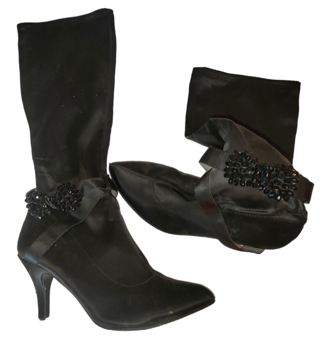 Bata Boots, Women's Fashion, Footwear, Boots on Carousell