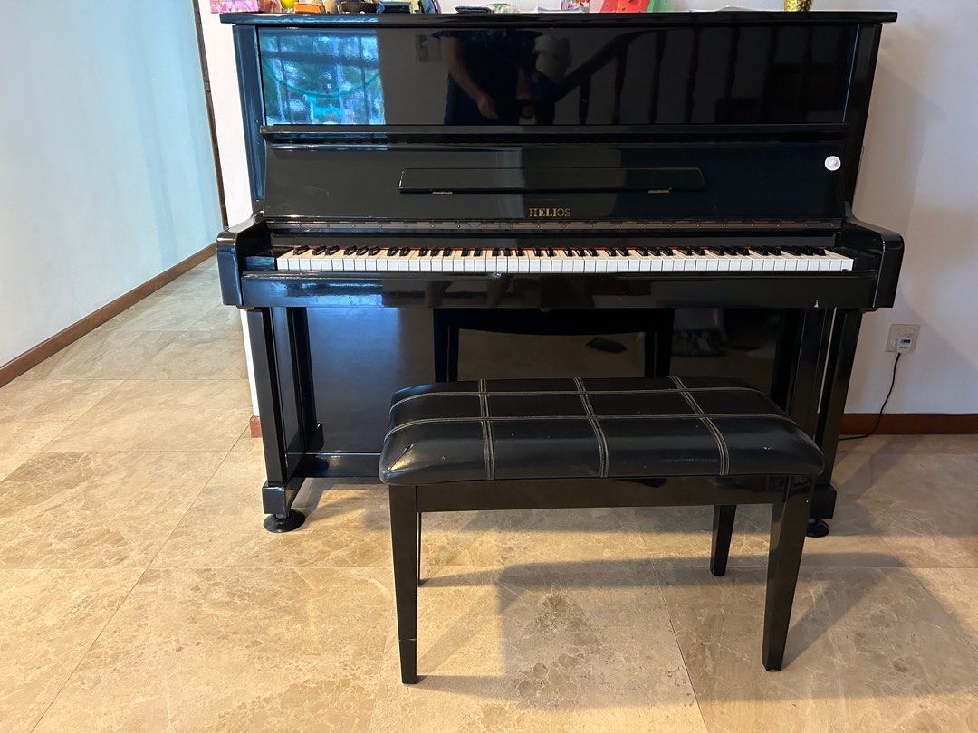 Beautiful black Helios piano, Hobbies & Toys, Music & Media, Musical ...
