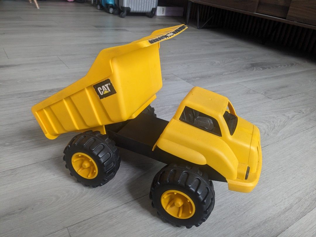 Big Toy Truck, Hobbies & Toys, Toys & Games on Carousell