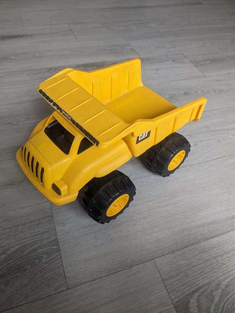 Big Toy Truck, Hobbies & Toys, Toys & Games on Carousell
