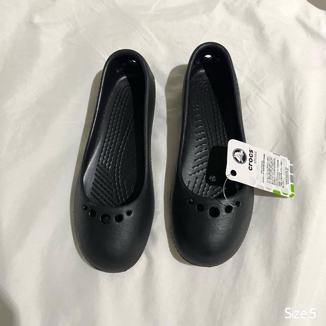 Black Crocs Flat Shoes, Babies & Kids, Babies & Kids Fashion on Carousell
