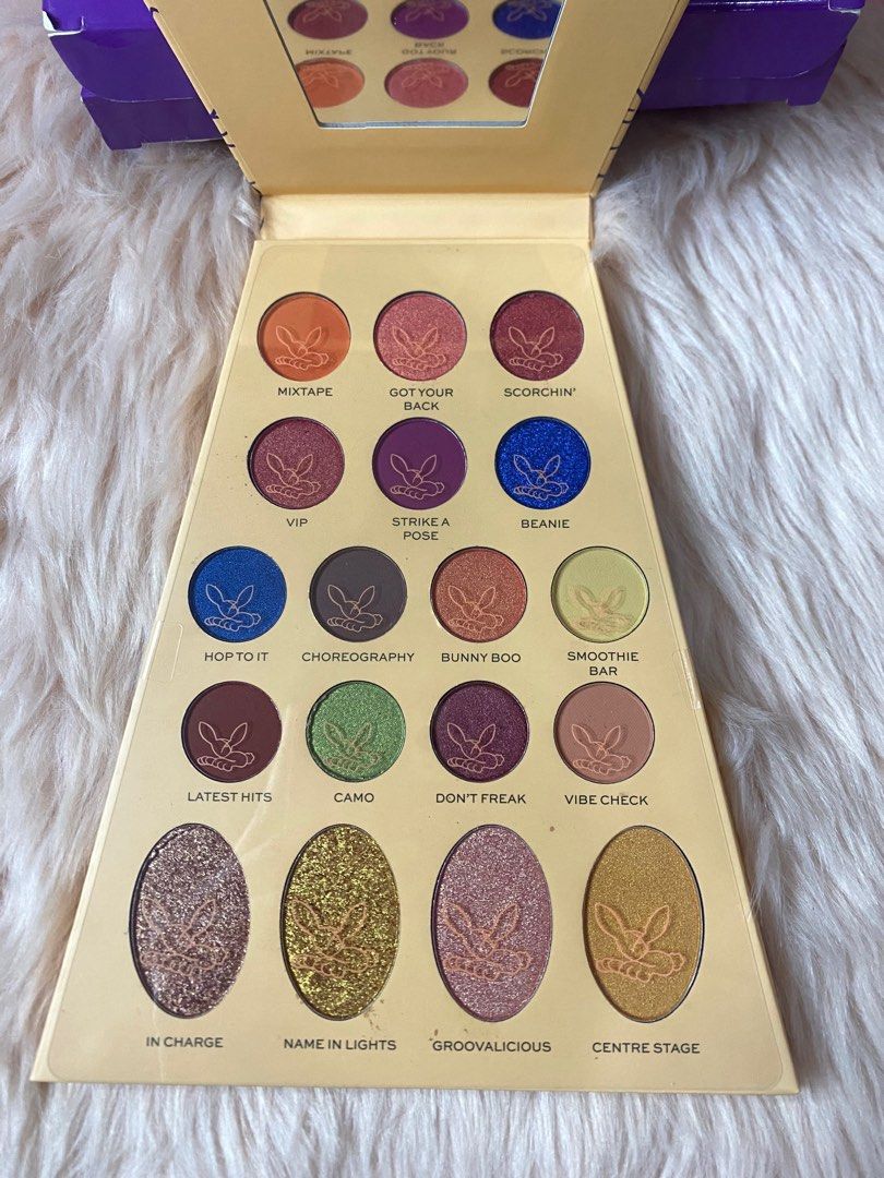 BRATZ x Revolution Shadow Palette (Sasha), Beauty & Personal Care, Face ...