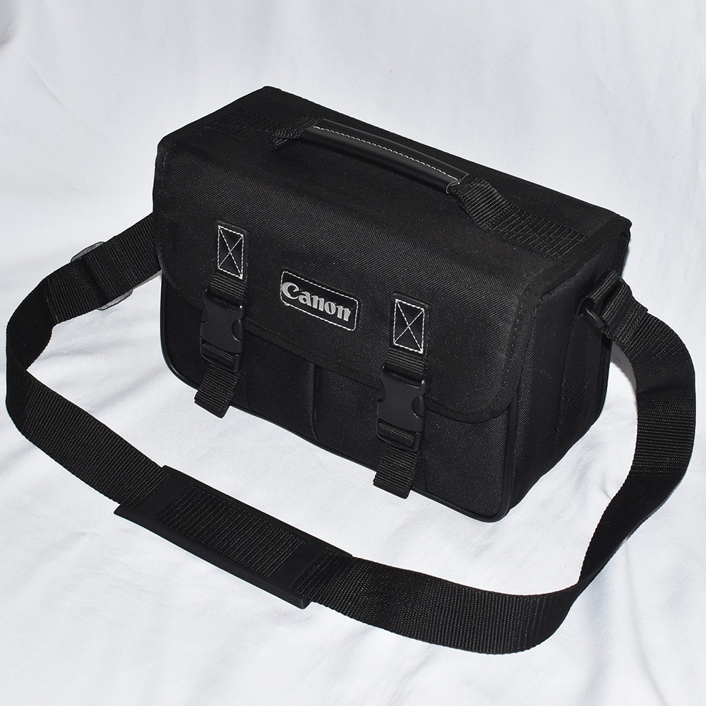 Canon Camera Shoulder Bag (Mint condition), Photography, Photography ...