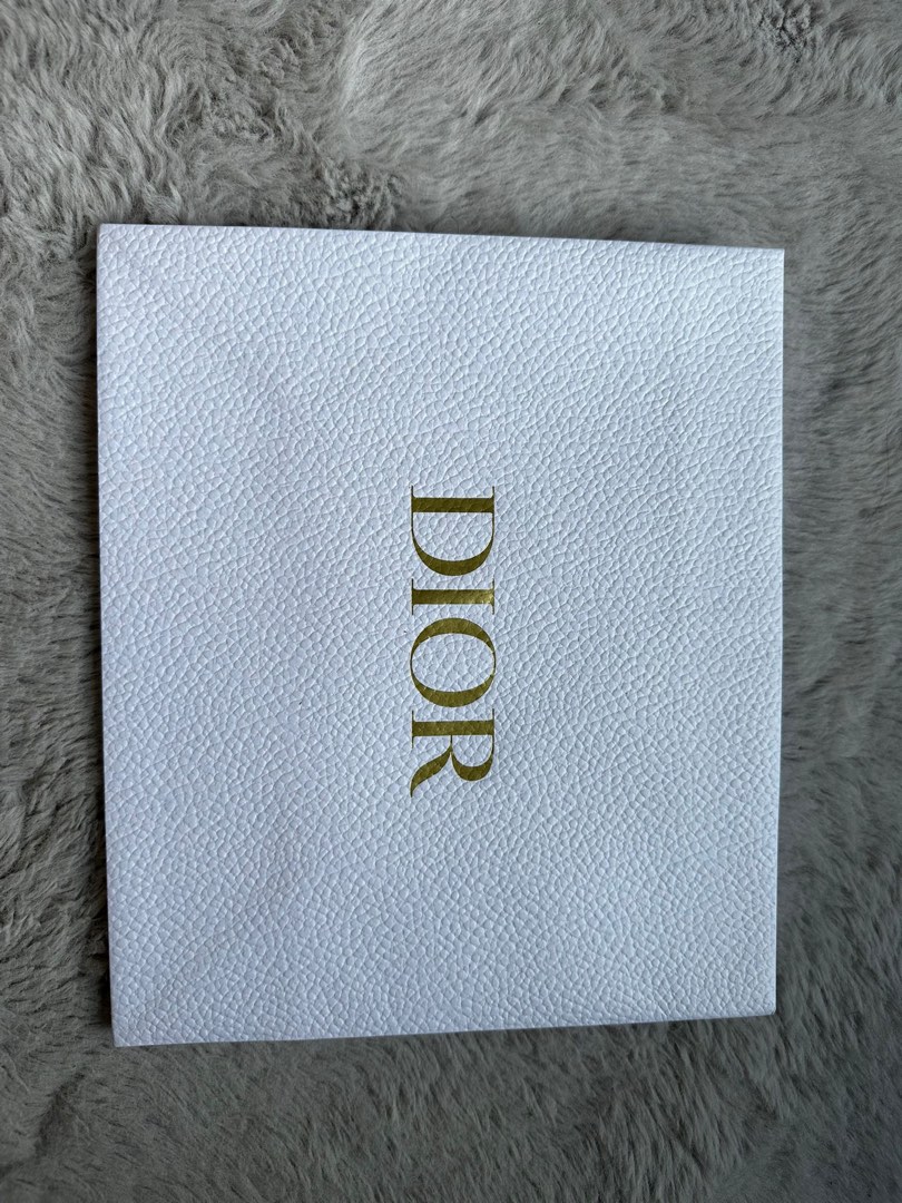 Christian Dior Paper Bag, Women's Fashion, Jewelry & Organisers ...