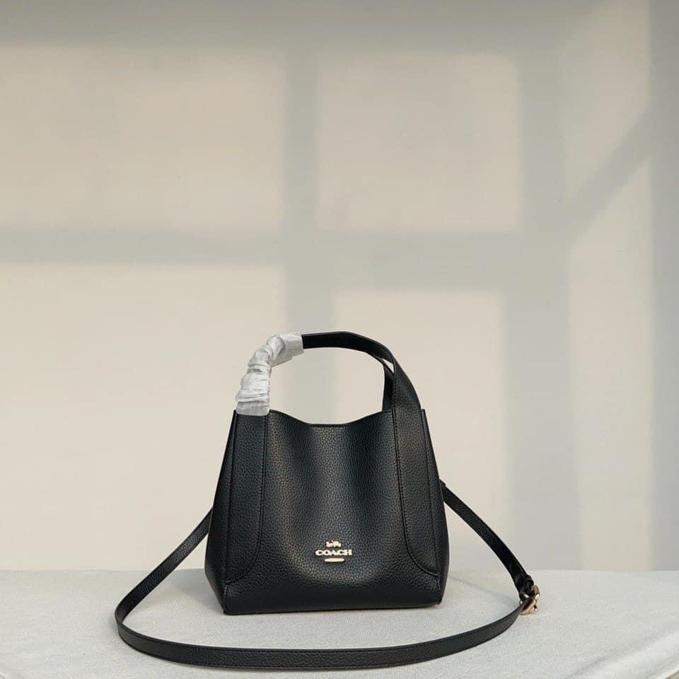 Coach Hadley hobo, Luxury, Bags & Wallets on Carousell