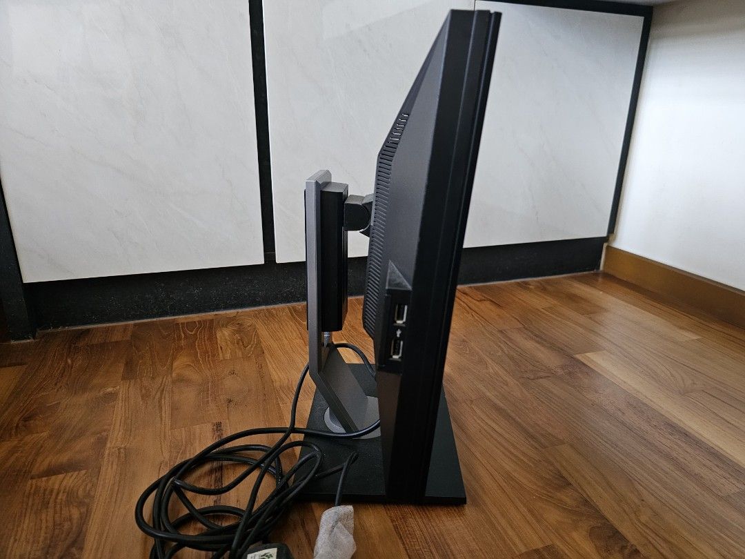 dell pc monitor p2210h 21.5", Computers & Tech, Parts & Accessories ...