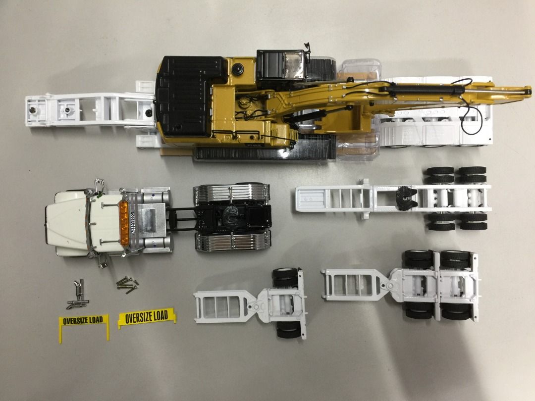 DIECAST MASTERS DM 1/50 INTERNATIONAL® HX520 TANDEM TRACTOR AND XL 120 ...