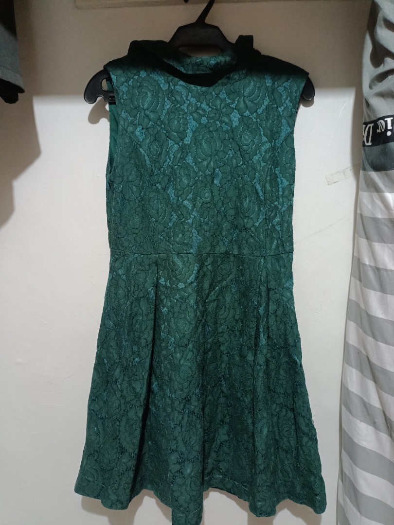 Eyelet Dress (CLN), Women's Fashion, Dresses & Sets, Dresses on Carousell