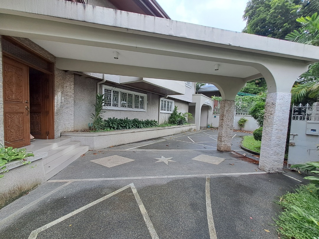 For Rent 2-Storey 4BR House and Lot in Varsity Hills, Quezon City ...