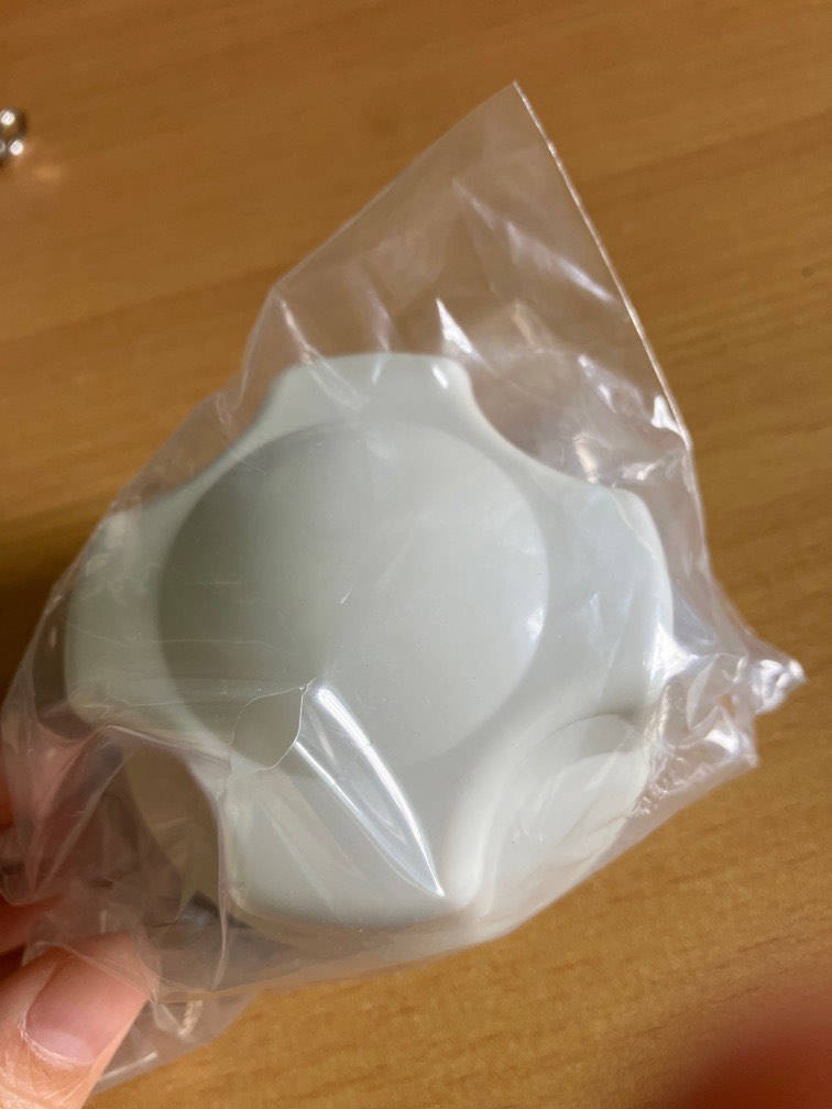 Gachapon Gacha machine spinning mechanism keychain, Hobbies & Toys ...